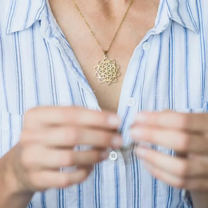Glint & Gold| Luxe Clothing & Timeless Jewellery for Everyday Elegance